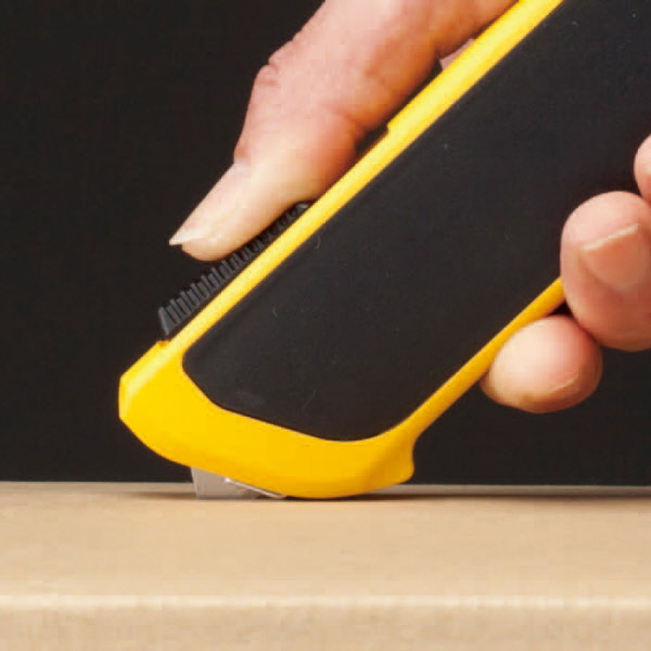 Cutter de sécurité automatique OLFA SK-6 | 17,5 mm | 1 cutter + 5 lames ...